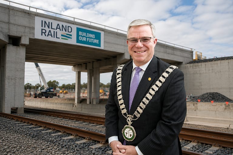 Country Mayors voice concerns over cessation of Inland Rail: CMA I ...